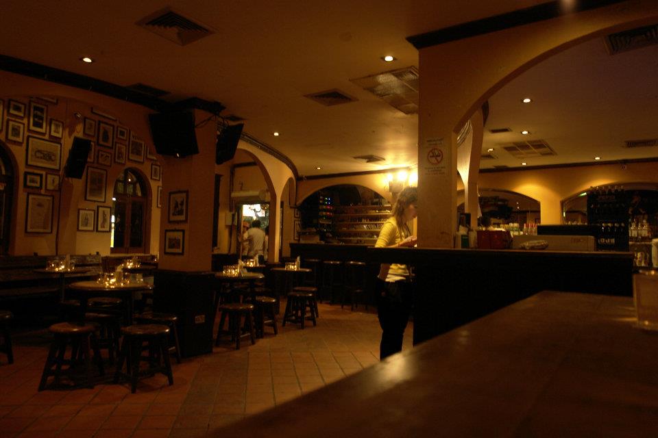 Molly Bar[Molly Bar] - Ryoii