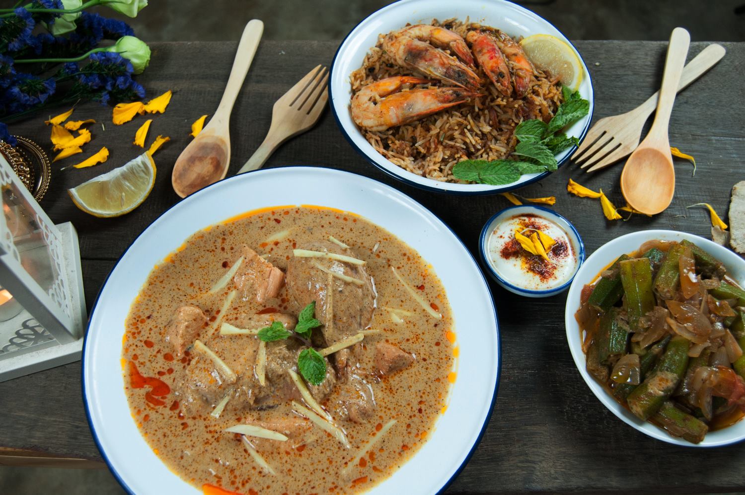 CURRY IN BOXES[CURRY IN BOXES] - Ryoii