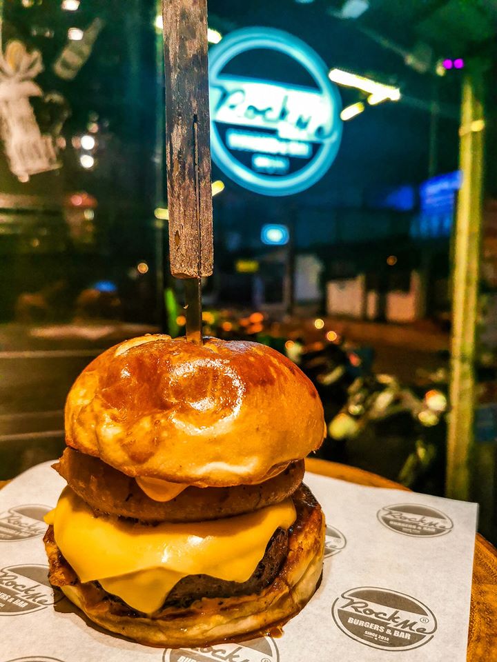 Rock Me Burger and bar[Rock Me Burger and bar] - Ryoii