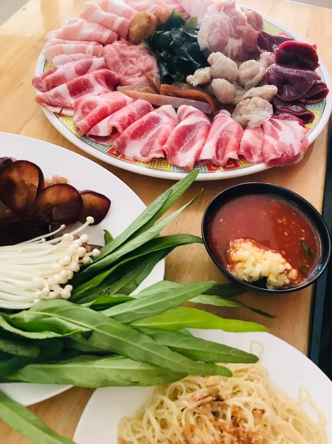 9 ร้านบุฟเฟ่ต์ปิดเกินตี 1 สาวกกินดึกตัวจริงมาแล้วไม่ผิดหวัง - Ryoii