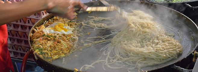 หอยทอด ผัดไทย สวัสดีราชวัตร[hoitod pad thai Sawasdee Ratchawat] - Ryoii