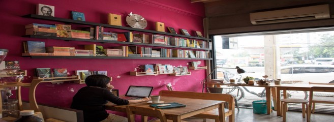 House of Commons - BookCafe & Space[House of Commons - BookCafe & Space ...